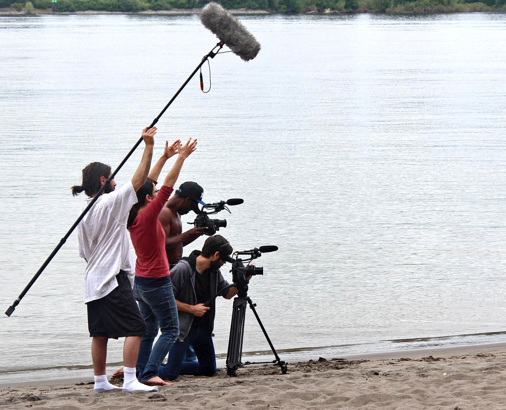 Donate Now | Outside the Frame