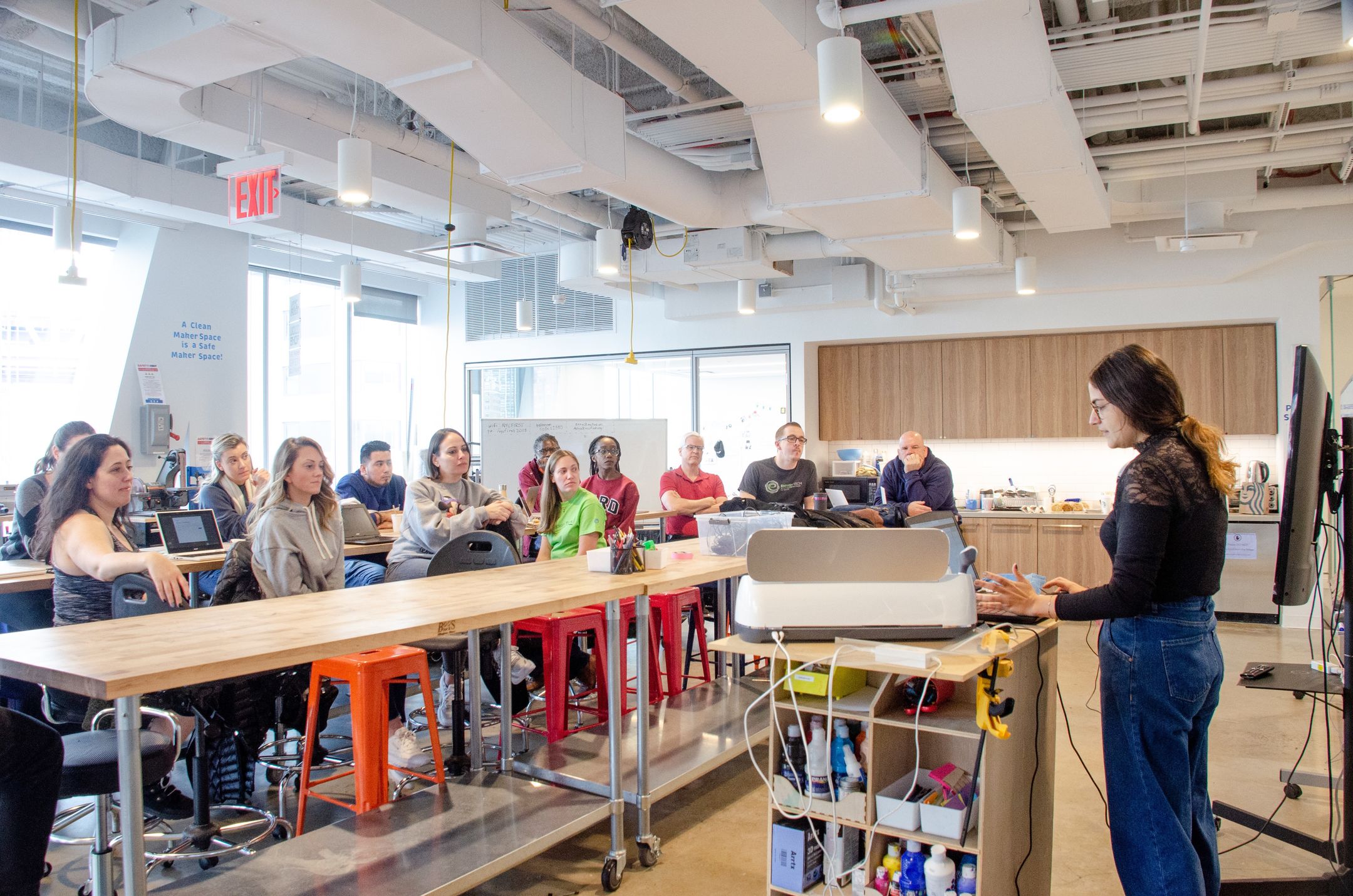 LinkedIn Workshop - Learn How To Use LinkedIn to Create an Online ...